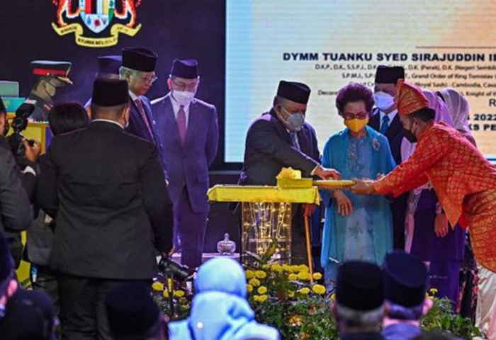 Jangan Guna Nama Individu Hidup Untuk Bangunan, Jalan – Raja Perlis ...